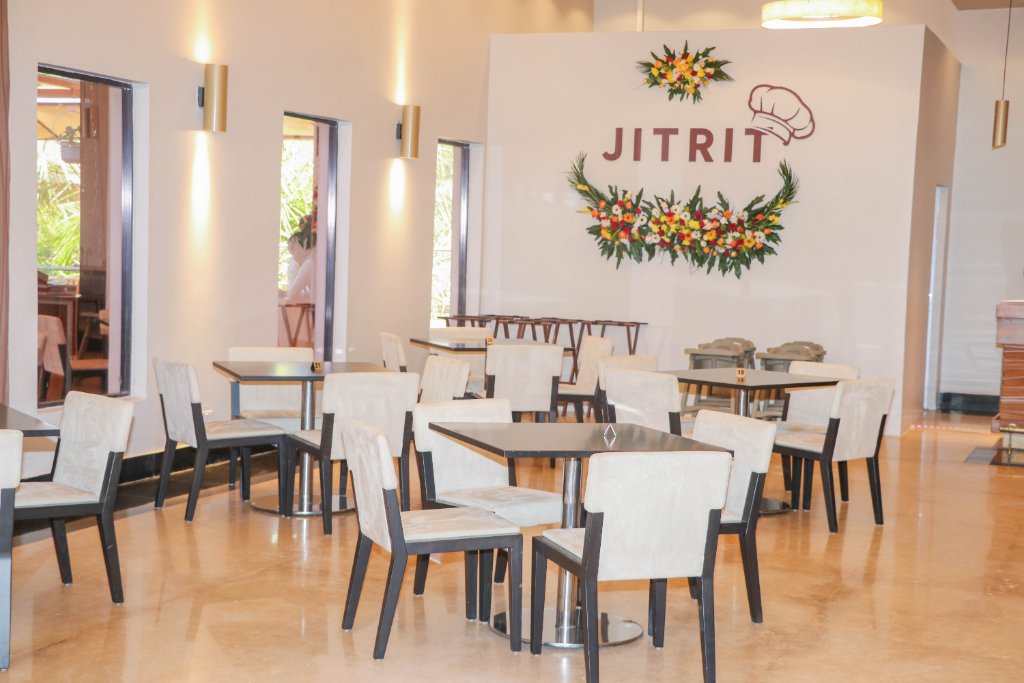 Experience | JITRIT Restaurant